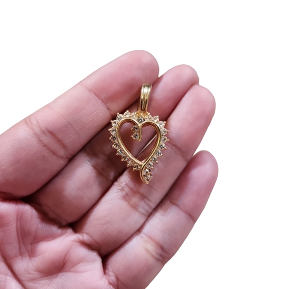 Roman | Jewelry | Vintage Gold Toned Roman Bling Heart Shaped Pendant ...